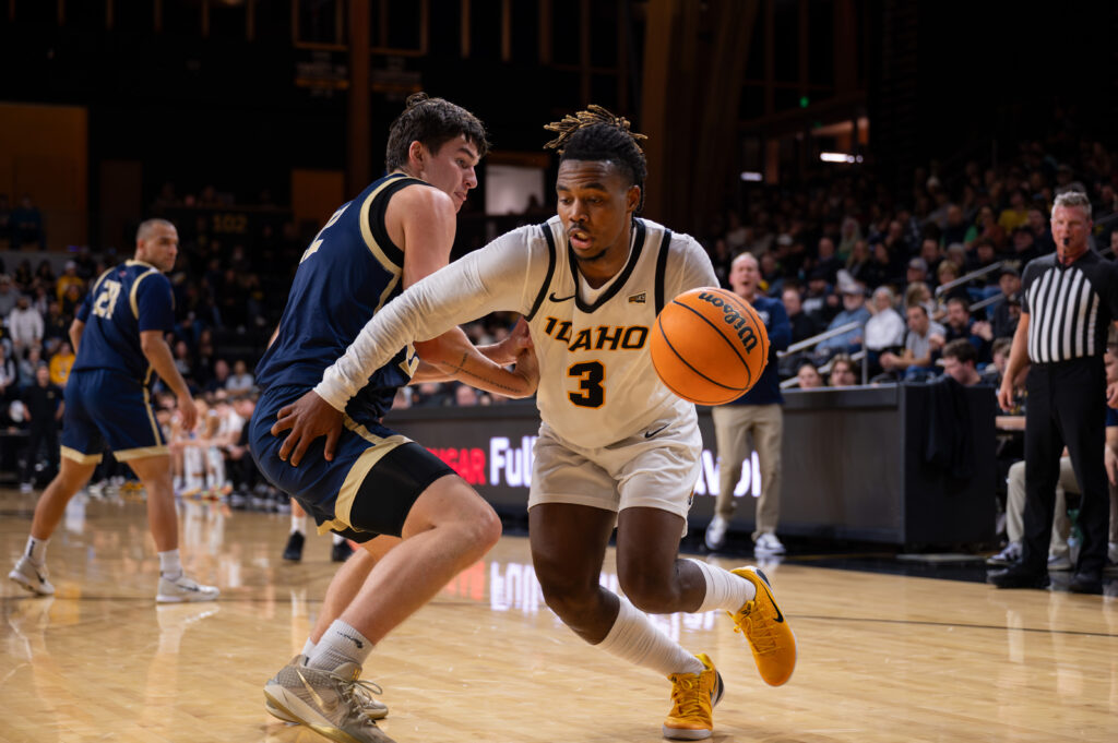 Vandals drop heartbreaker to Cal State Bakersfield, 64-63 – The Argonaut