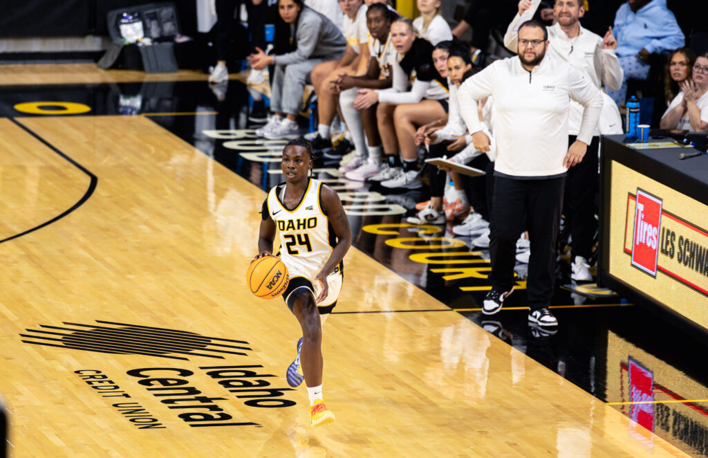 Vandals weather fourth-quarter storm, hang onto 69-63 win over Eastern ...